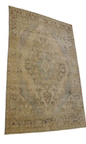 Modern Persian Rugs & Modern Oriental Rugs | Bijan Rugs