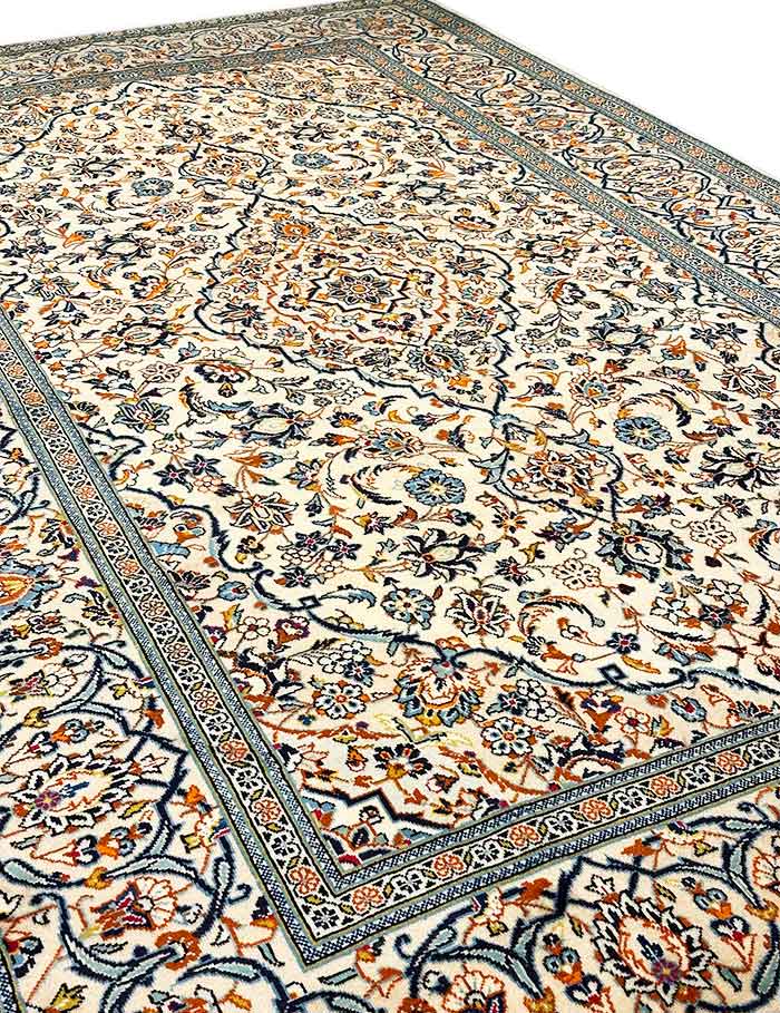 Hand Knotted Pure Wool Persian Kashan Rug| Bijan Rugs